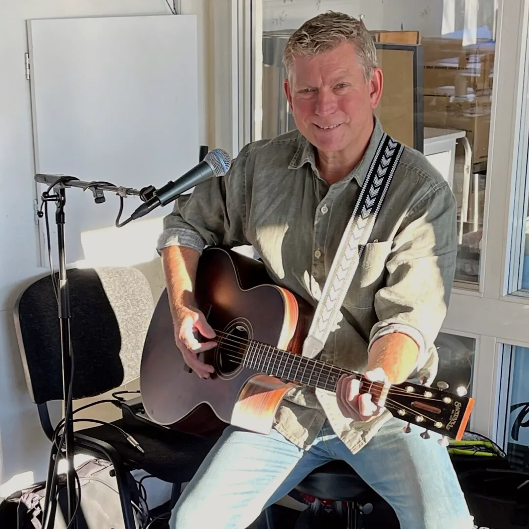 Søren Rytter Rasmussen (DK) - Santana Guitars